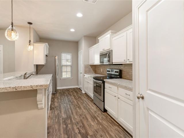 3408 Summerway Dr, College Station, TX 77845 | Compass