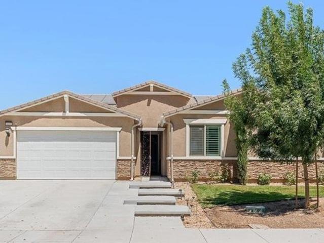 34092 Coventry Ln, Winchester, CA 92596
