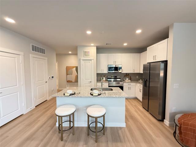 3409 Brinkman St B3.2205