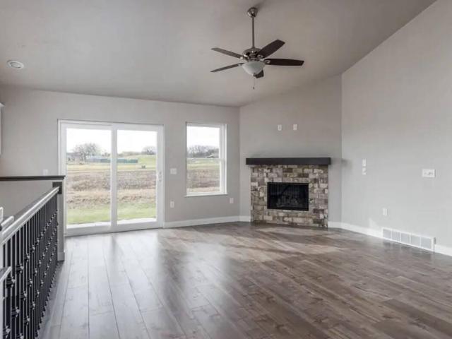 3409 Caden Oshkosh, WI 549 Ct