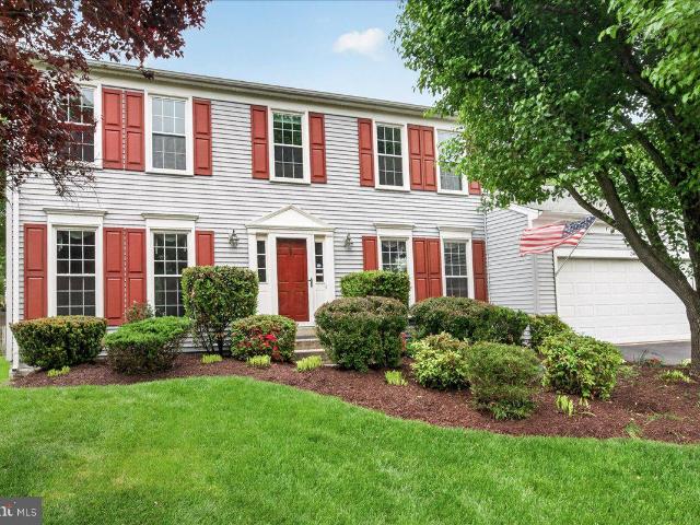3409 Cotton Top Ct, Fairfax, VA 22033 | MLS #VAFX2306 | Compass