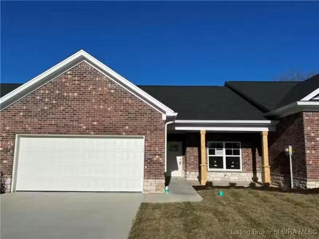 3409 ELAINE AVENUE # 106, JEFFERSONVILLE, IN 47130 Single Fami.