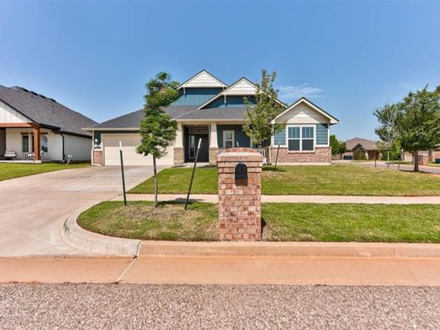 3409 Gunnison River Dr, Yukon, OK 73099