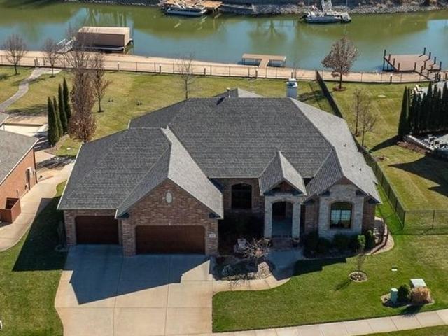3409 W Crystal Beach St, Wichita, KS 67204
