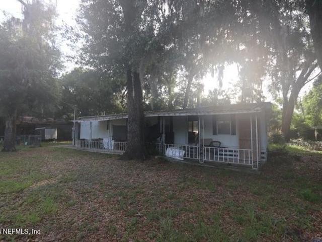3409 Whitehall St, Palatka, FL 32177
