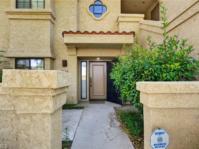 34003 Calle Mora