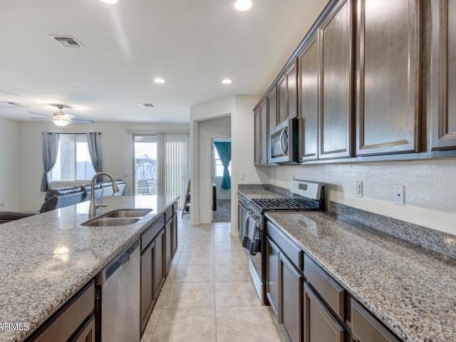 34005 N Casey Lane