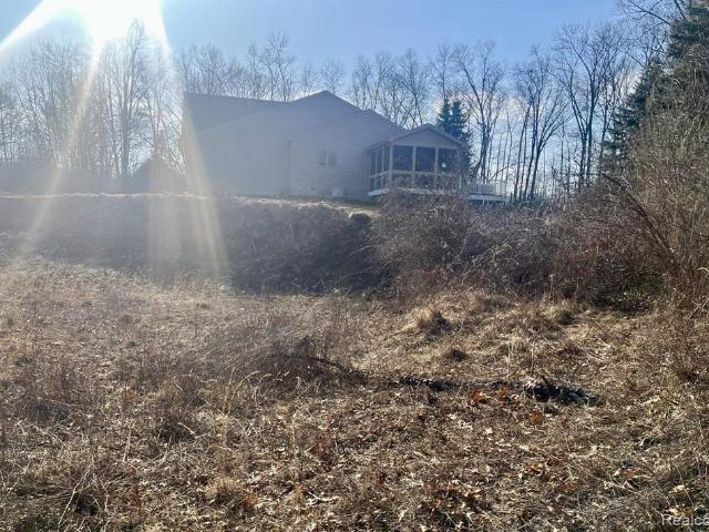 3400 Belgian LOT 7 & 8 Circle