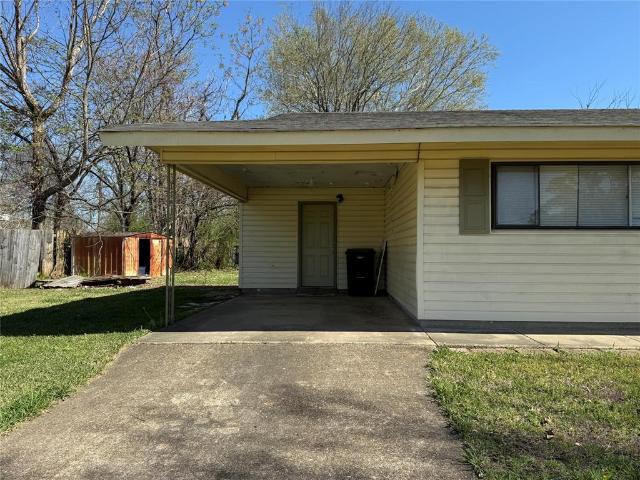 3400 Black Lake Cir, Bossier City, LA 71112 | MLS #21204