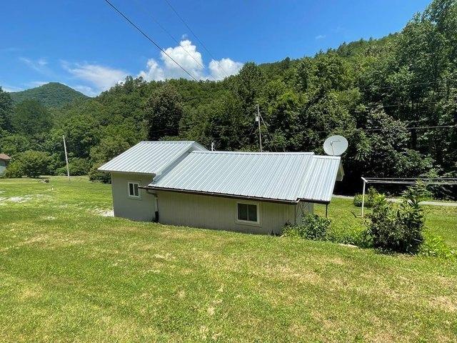 3400 Franks Creek Rd, Robbinsville, NC 28771