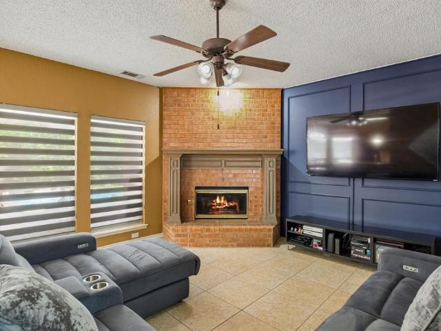 3400 Palmtree Drive