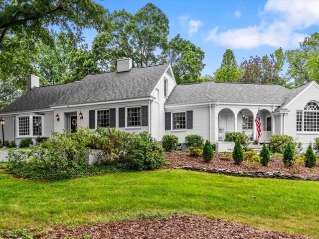 3400 Starmount Drive