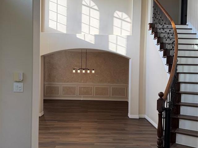 3400 Silverwood Drive