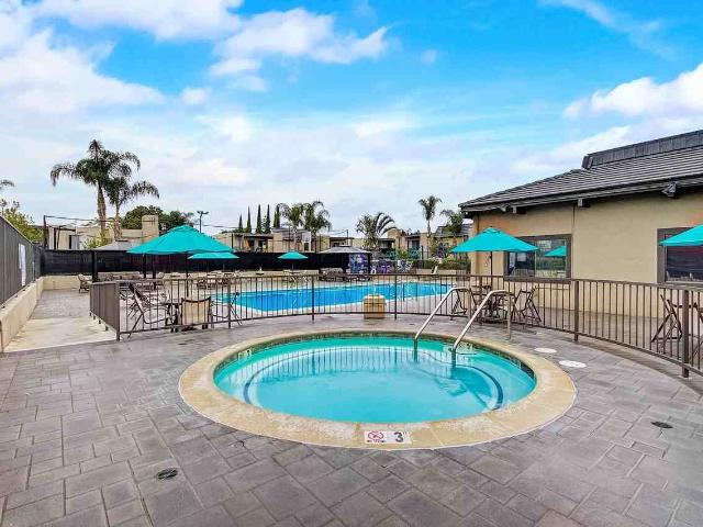 3400 South Main 2 Bedroom Apartment for Rent at 3400 S Main St, Santa Ana, CA 92707 Sandpointe