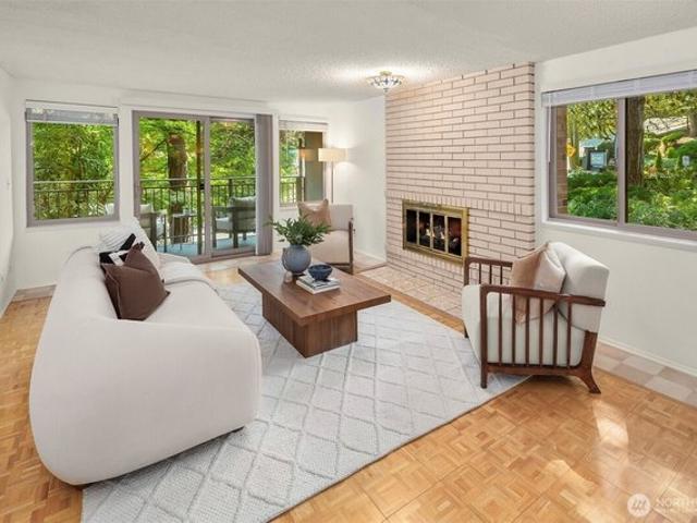 3400 25th Ave W Apt 201, Seattle, WA 98199