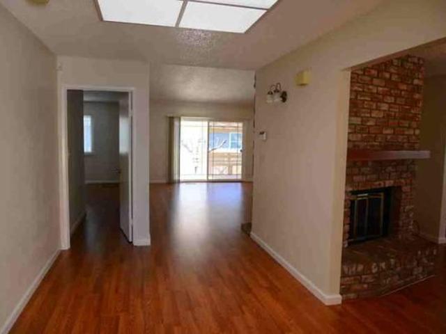 $3400 / 3br 1700ft² 3br/2ba 1700 sq ft house for rent