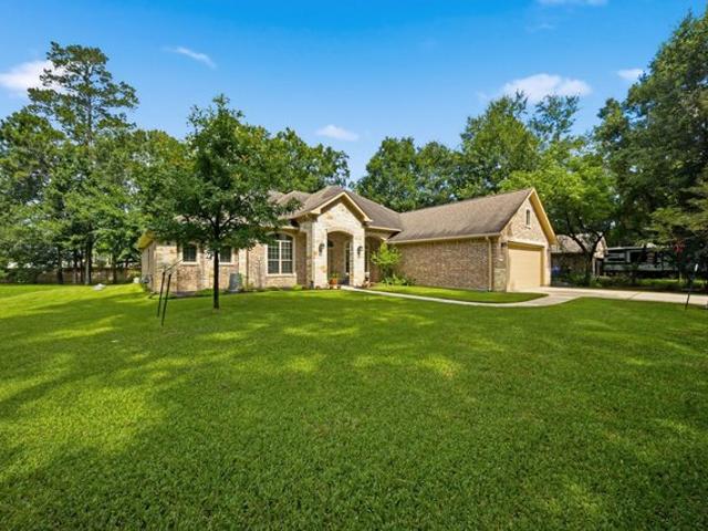 34015 Conroe Huffsmith Rd, Magnolia, TX 77354