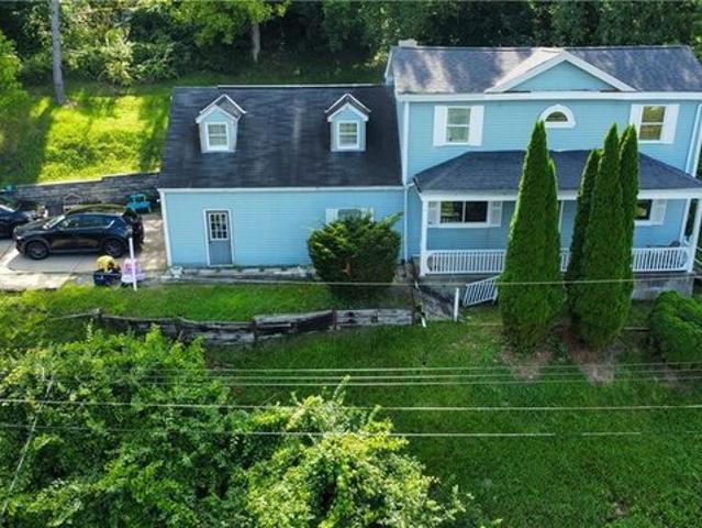 3401 Margaret St, Pittsburgh, PA 15227