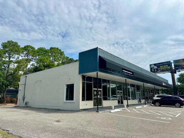 3401 N Kings Hwy. Unit a&b
