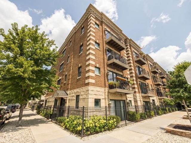 3401 N Racine Ave Apt 3, Chicago, IL 60657