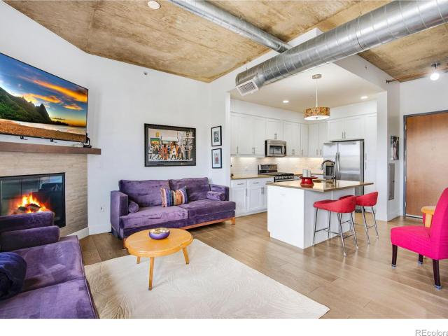 3401 Arapahoe Avenue # 402