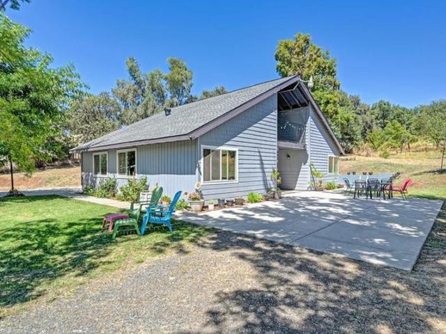 3401 Cherry Acres Rd, Cool, CA 95614