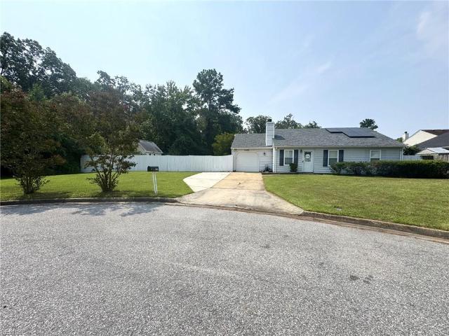 3401 Dana LN