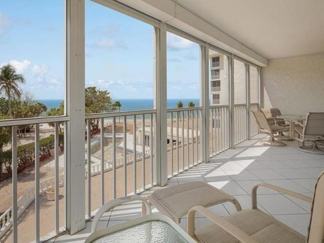 3401 Gulf Shore Blvd N #306, Naples, FL 34103