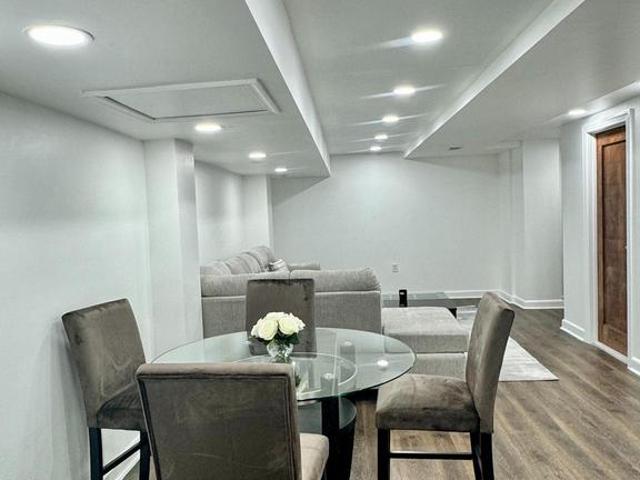 3401 Greenway # 50