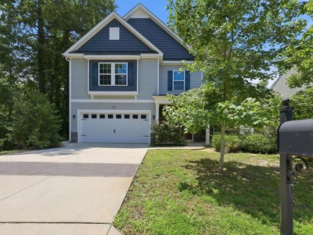 3401 Grosbeak Way, Raleigh, NC 27616