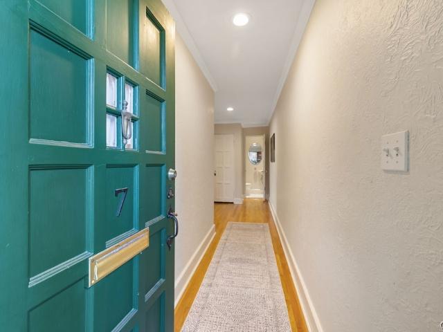 3401 James Street # 7