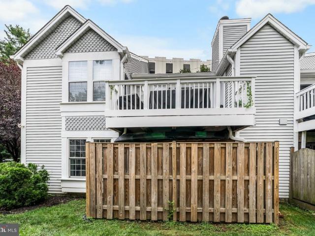 3401 Lakeside View Drive # 18 3
