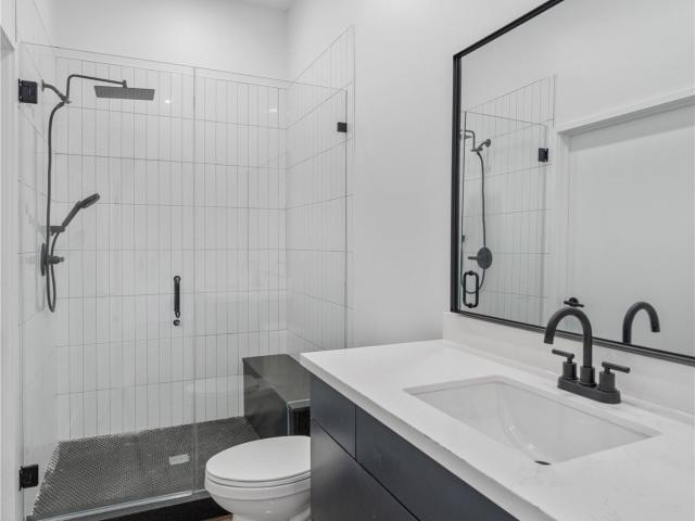 3401 Louisiana St 202, Houston, TX