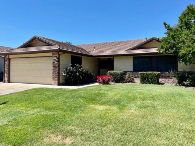 3401 Rhone Dr, Ceres, CA 95307
