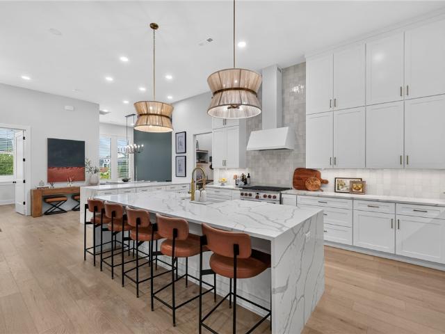 3401 SW Awakening Avenue