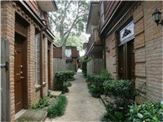 3401 Timmons Ln Apt 27, Houston, TX 77027