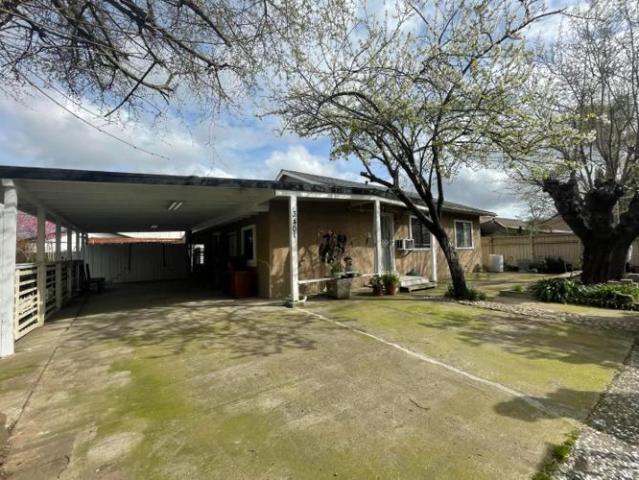 3401 23rd Ave, Sacramento, CA 95820