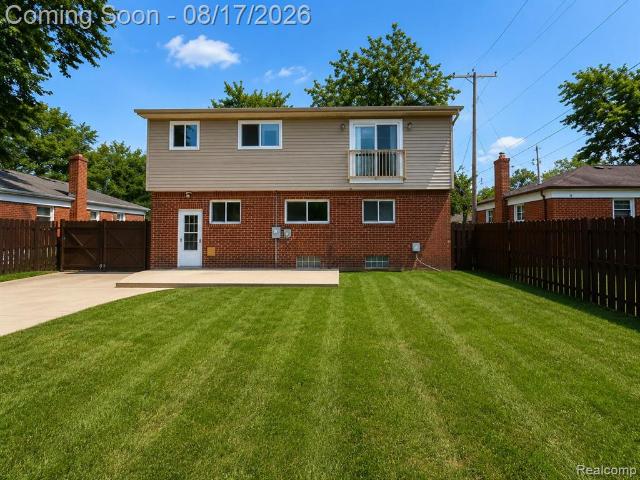 34024 Glenview Drive
