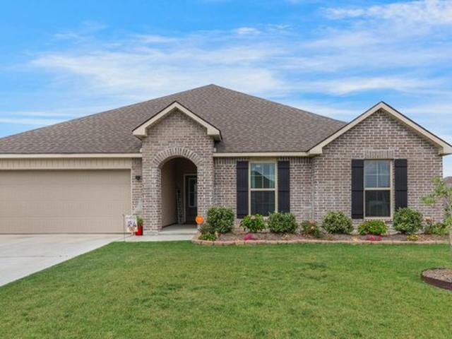 3402 Magnolia Cove Ct, Maurice, LA 70555