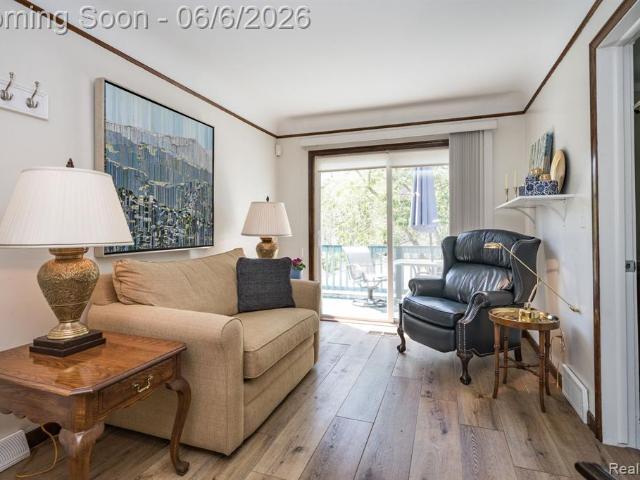 3402 Mahopac Drive