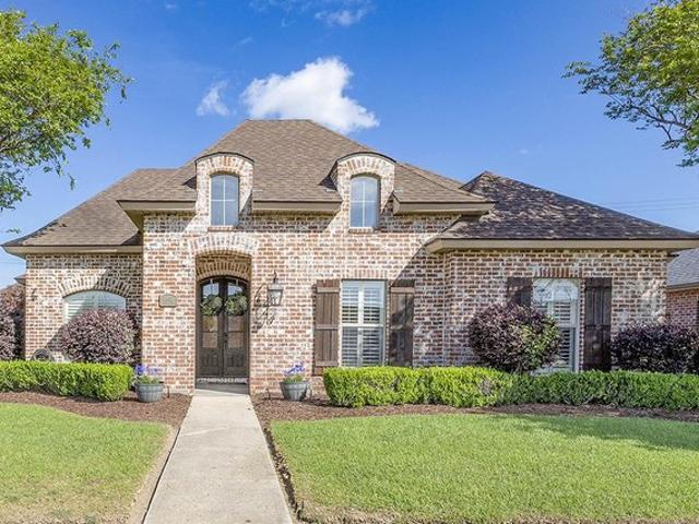 3402 Briarwood Dr, Houma, LA 70360
