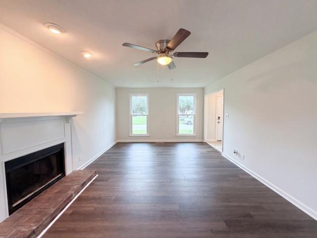 3402 Chaney Ln