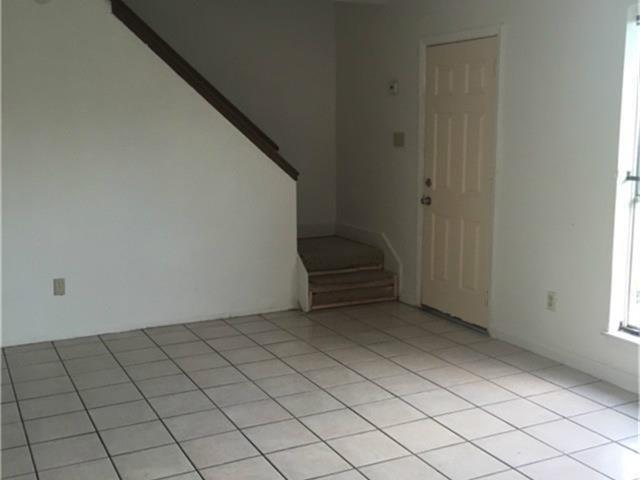 3402 Knotty Oaks Trail