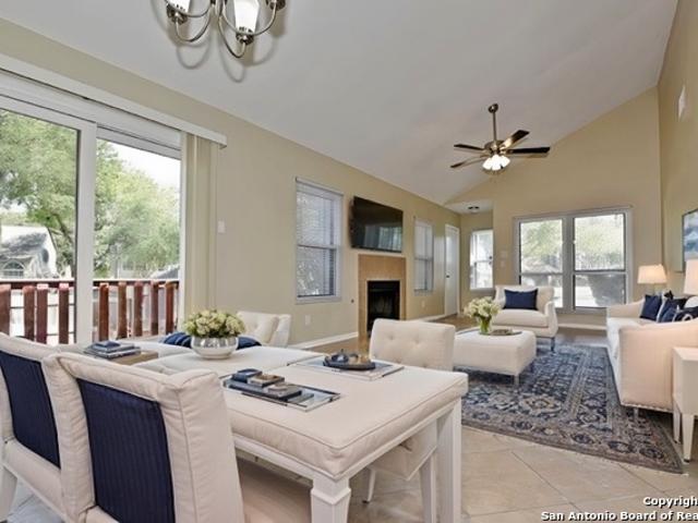 3402 Ridge Ash