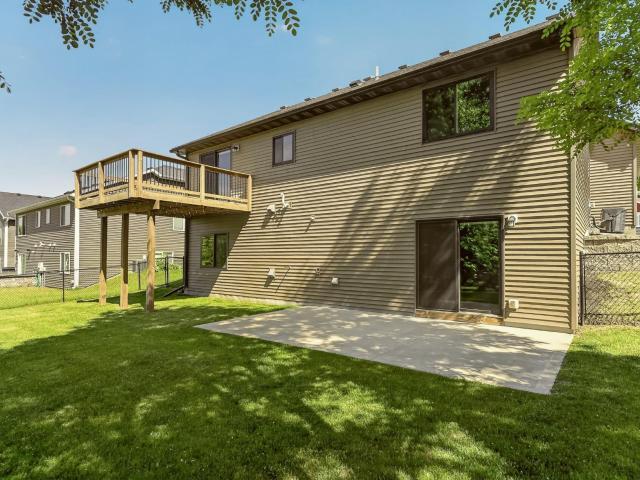 3402 Ridgeline Drive SE