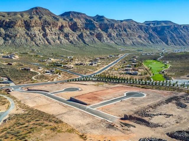 3402 S 1160 Cir W Unit 28, Hurricane, UT 84737