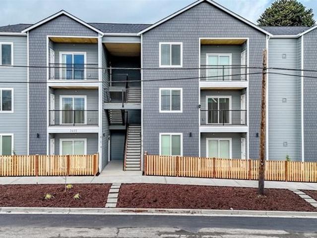 3402 S C St, Tacoma, WA 98418