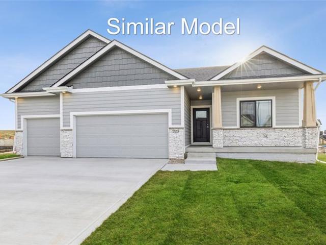 3402 SE Bannister Dr, Ankeny, IA 50021