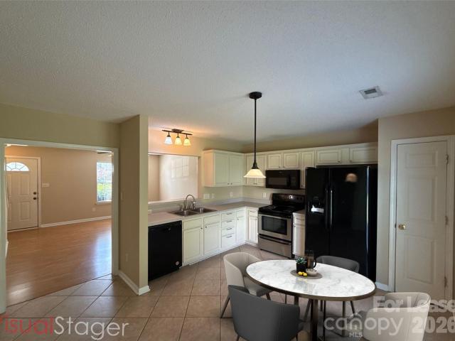 3402 Southern Ginger Drive