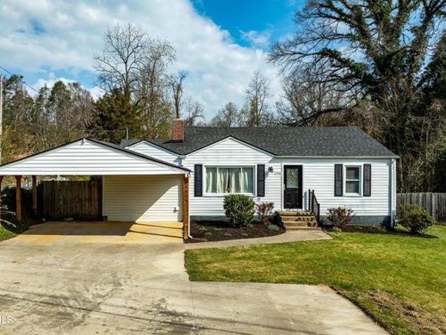 3402 W Walnut St, Johnson City, TN 37604